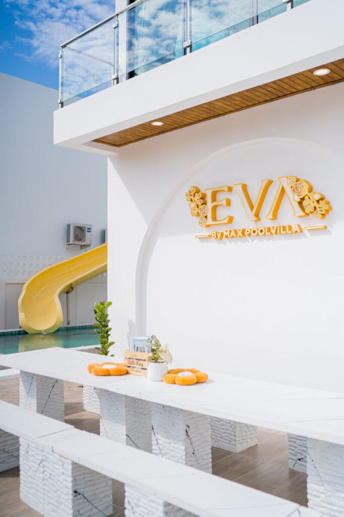 EVA Pool Villa - Max PoolVilla